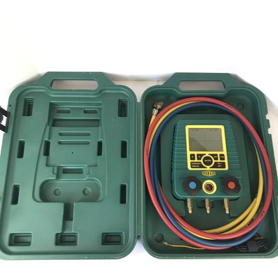 Gauges - Refco Digimon Digital