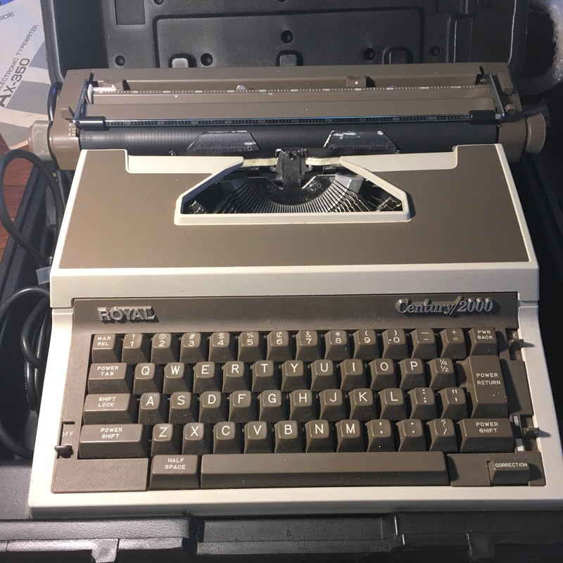 196x Royal Century on the Typewriter Database
