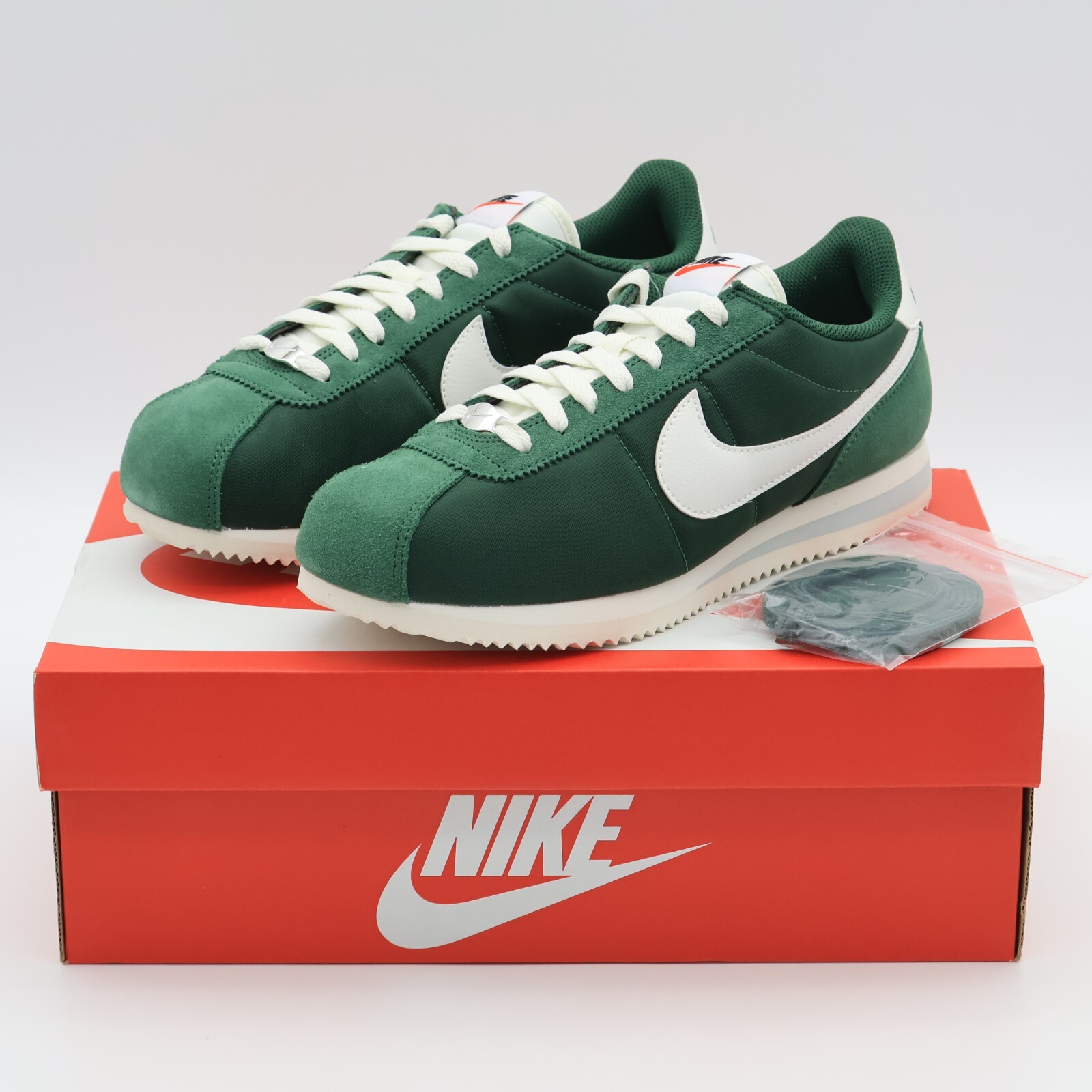 DZ2795-300 Nike Cortez Fir Sail Light Silver British Ivy DZ2795-300 Nike Cortez Fir Sail Light Silver British Ivy