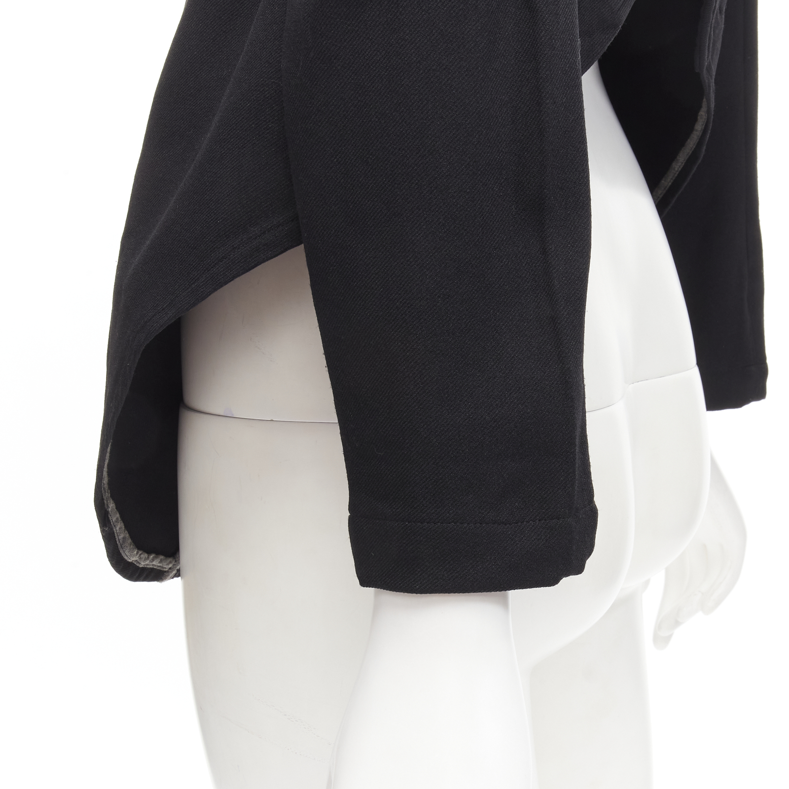 COMME DES GARCONS 2004 Runway black lace eyelet 2-way COMME DES GARCONS 2004 Runway black lace eyelet 2-way