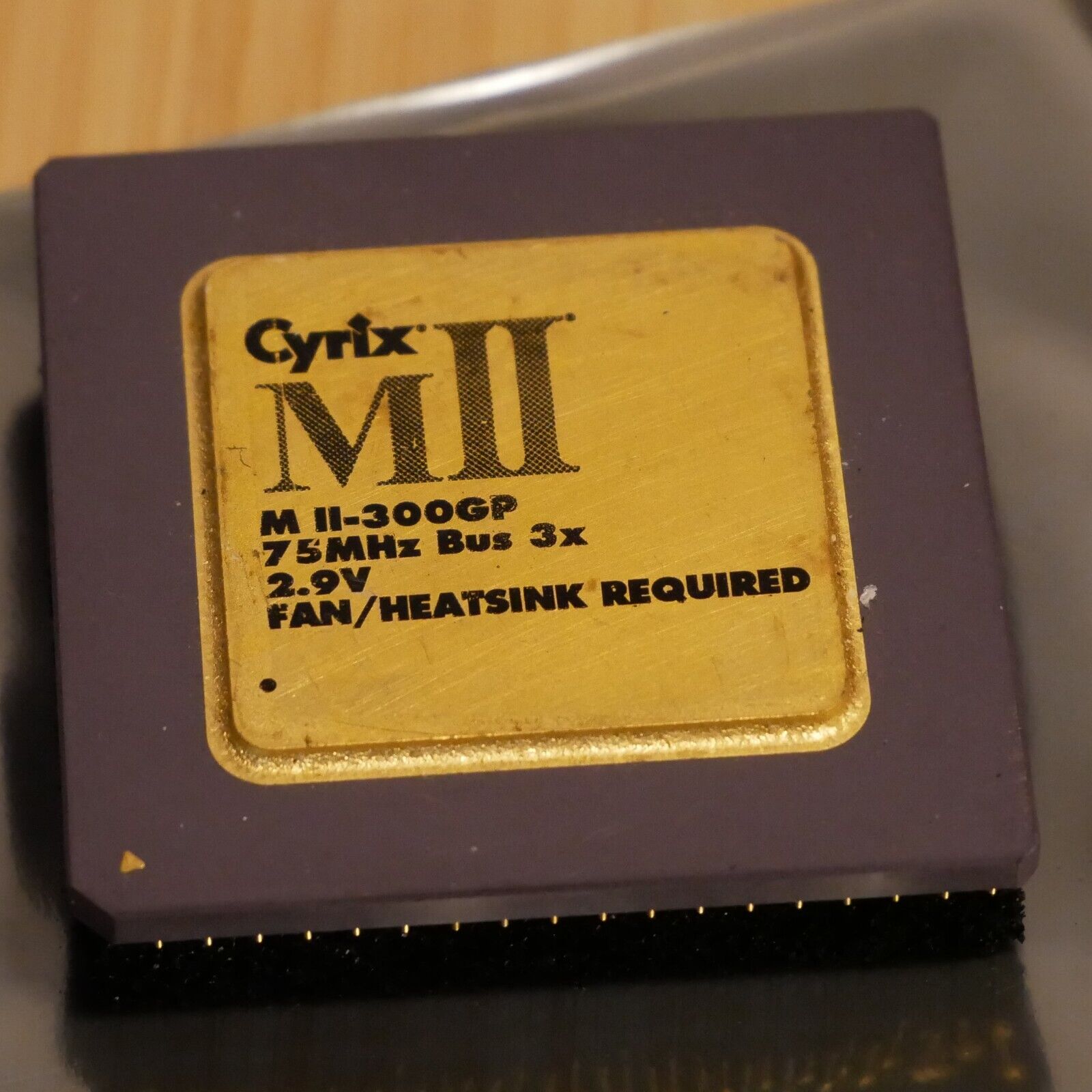 Cyrix MII 300GP 75 MHZ Bus 3X 2.9v Ceramic CPU Processor Cyrix MII 300GP 75 MHZ Bus 3X 2.9v Ceramic CPU Processor