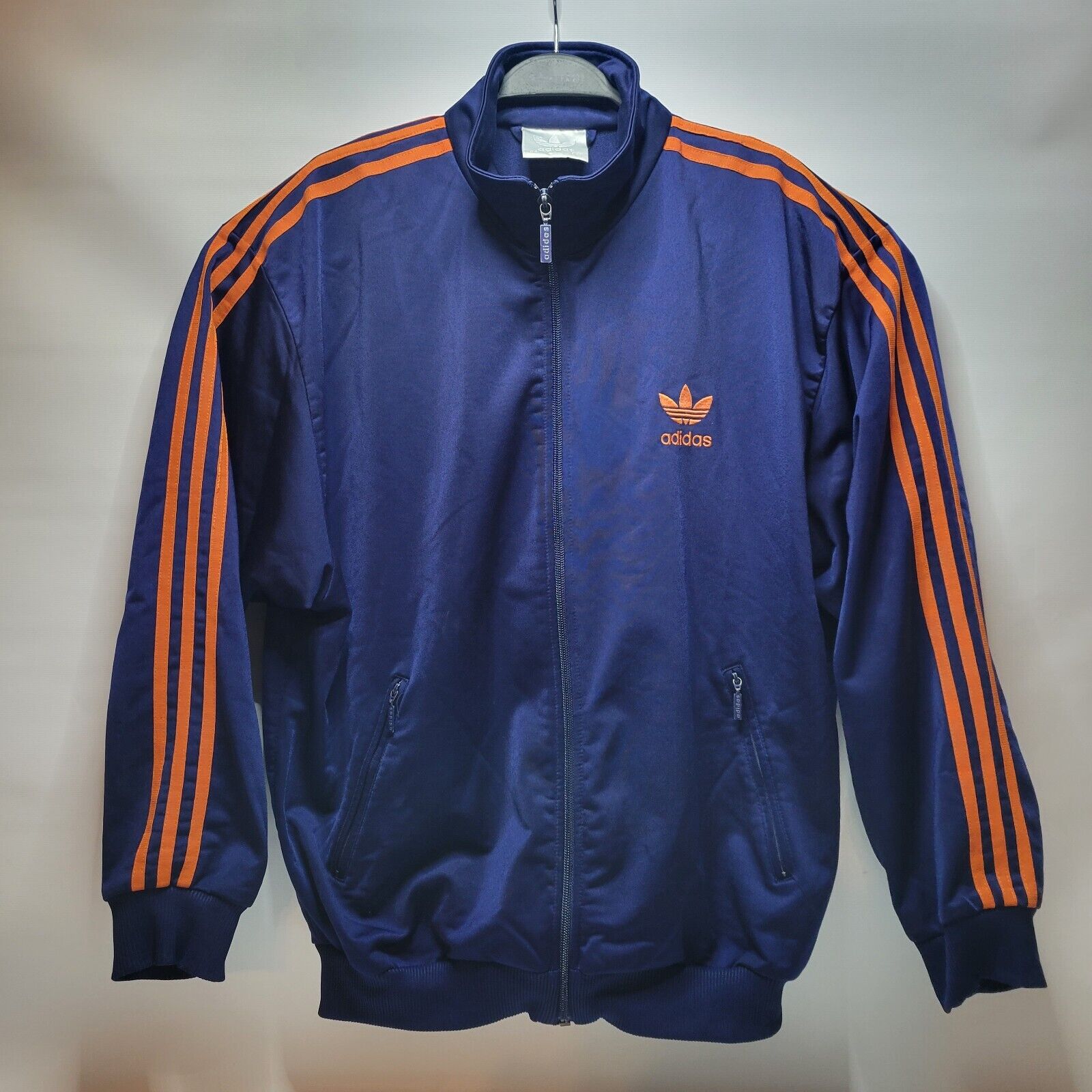 RARE VINTAGE ADIDAS TREFOIL BLUE ORANGE KNICKS FULL ZIP RARE VINTAGE ADIDAS TREFOIL BLUE ORANGE KNICKS FULL ZIP