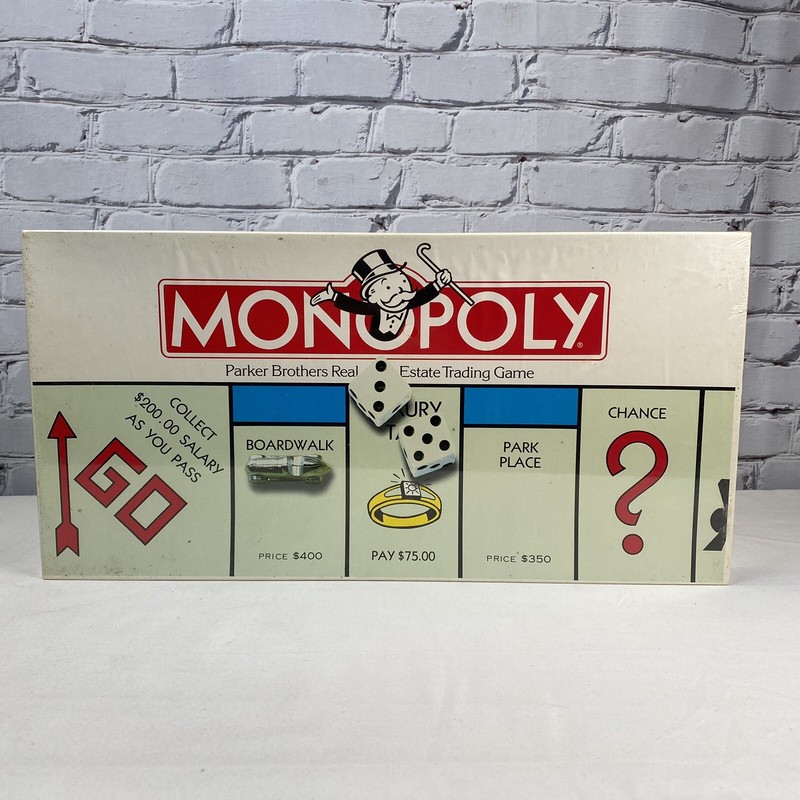 Monopoly: Canadian Edition (1982) – Board Game Guys