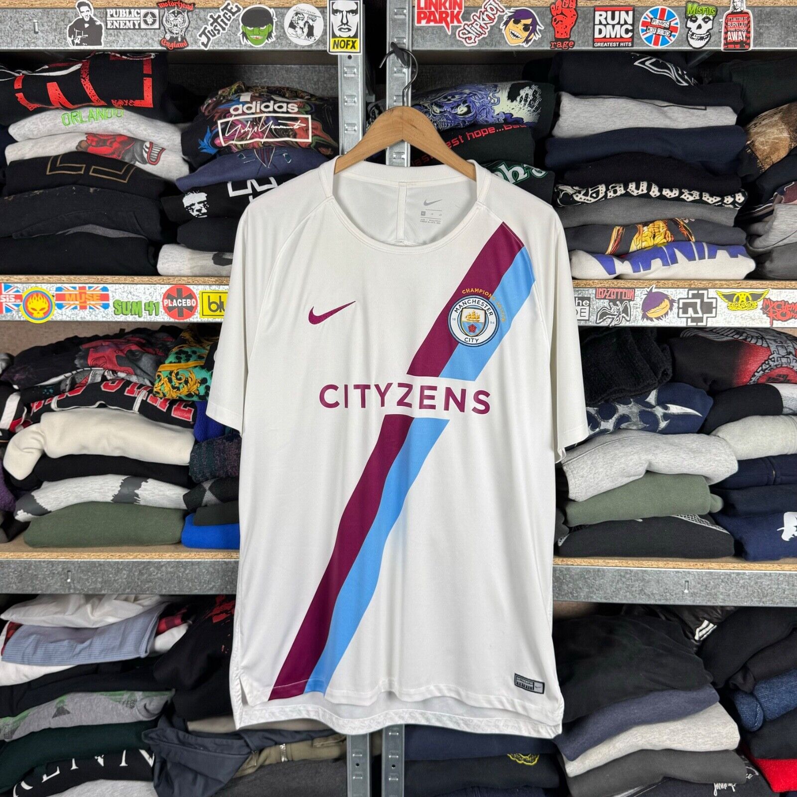 MANCHESTER CITY 2017 2018 PRE-MATCH SPECIAL FOOTBALL SHIRT MANCHESTER CITY 2017 2018 PRE-MATCH SPECIAL FOOTBALL SHIRT