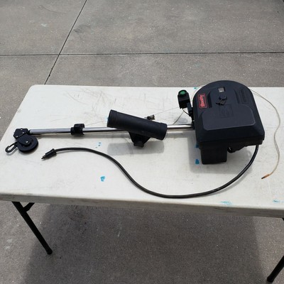 Downrigger, Outrigger Gear - Scotty Downrigger Mount