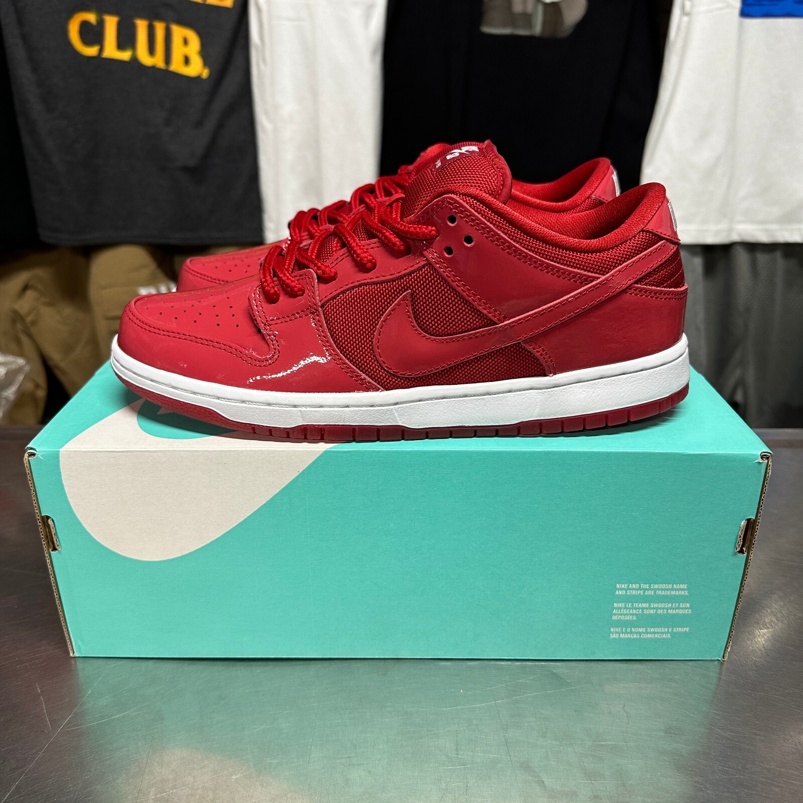 Nike SB Dunk Low Red Patent Leather 304292-616 Size 5 9 9.5 Nike SB Dunk Low Red Patent Leather 304292-616 Size 5 9 9.5
