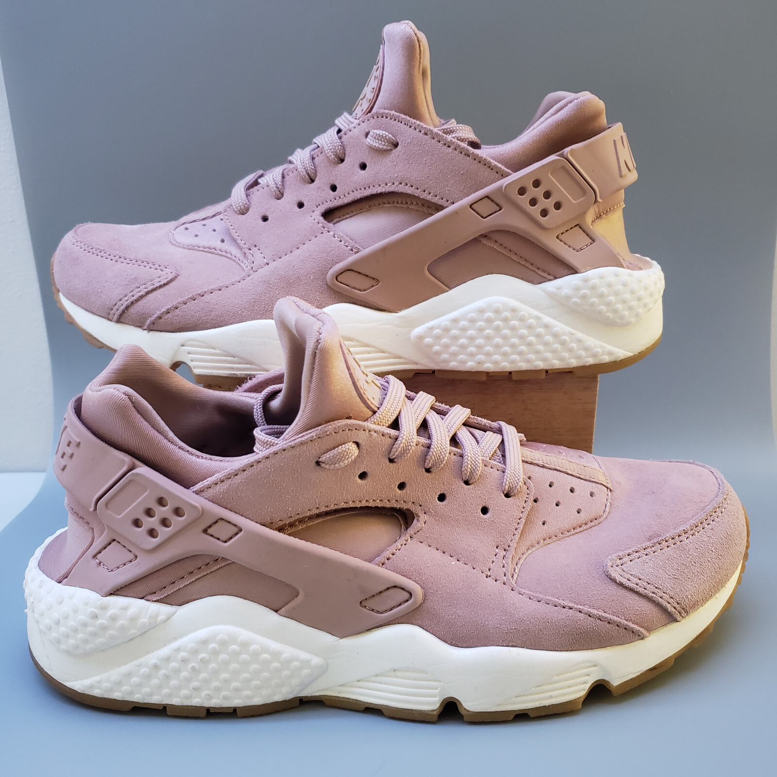 NIKE Air Huarache Particle Pink Sneaker Shoes Woman Sz 9.5 NIKE Air Huarache Particle Pink Sneaker Shoes Woman Sz 9.5