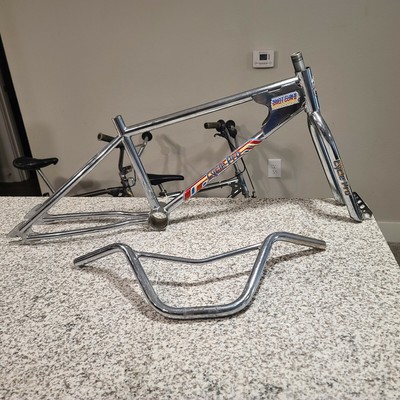 Vintage Frames - Mongoose Frame - Nelo's Cycles