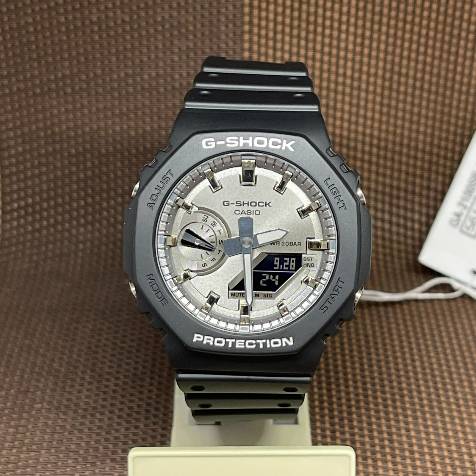 Casio G-Shock GA-2100SB-1A Silver Black Resin Analog Digital Casio G-Shock GA-2100SB-1A Silver Black Resin Analog Digital