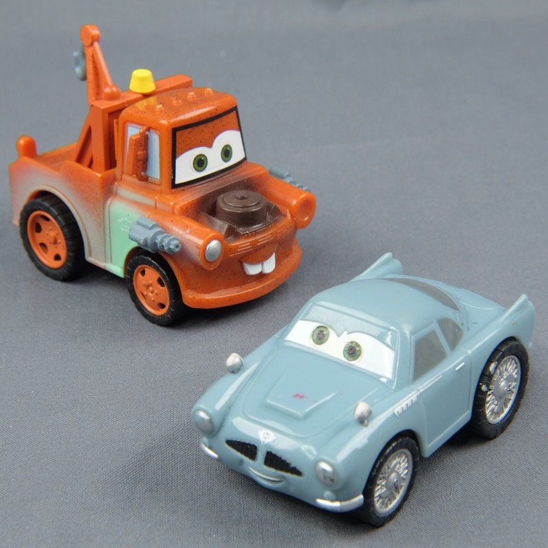 Disney Cars 2 Spy Mater and Finn McMissile Push BackのeBay公認海外通販｜セカイモン