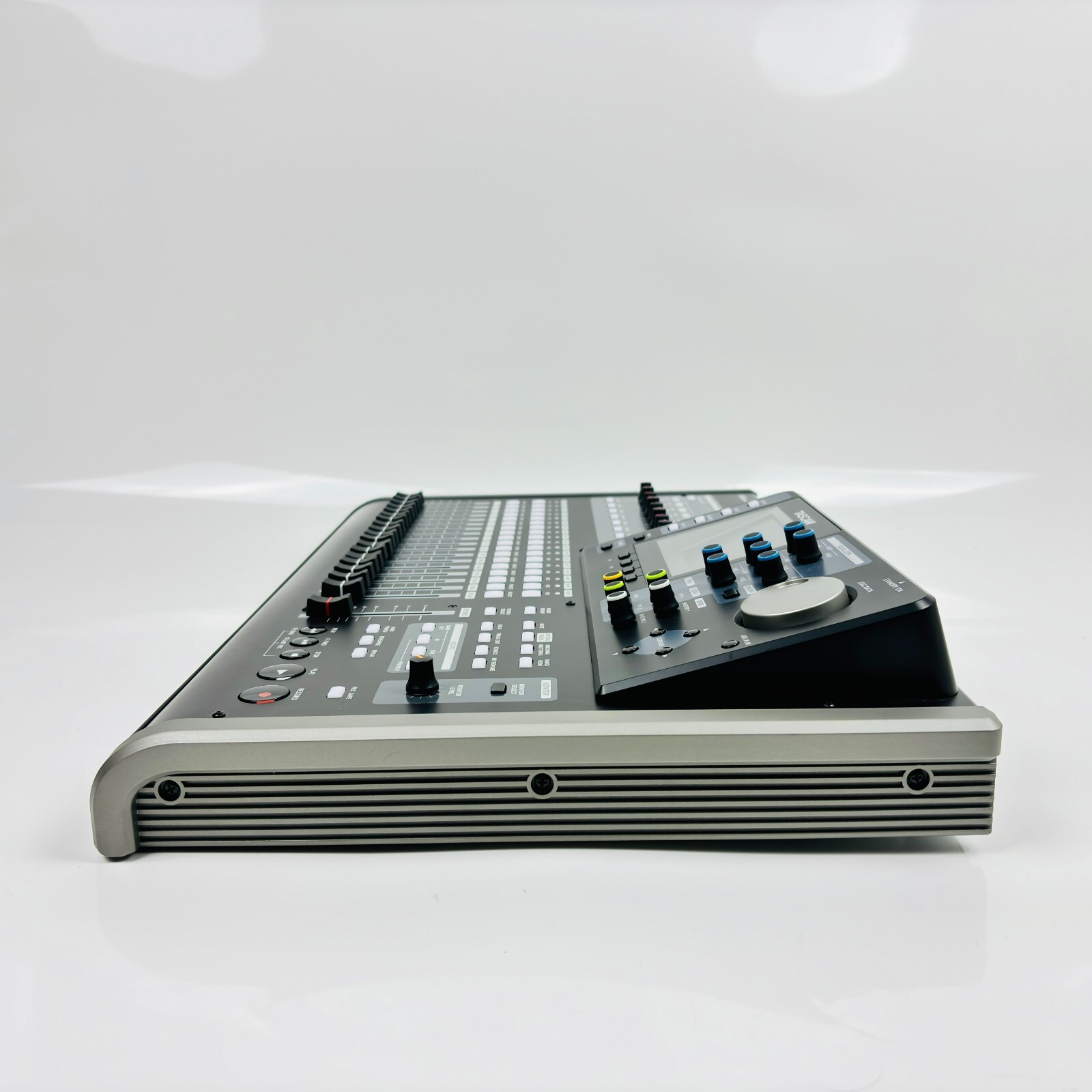 Tascam DP-24SD Multi Track Recorder SD/SDHC MTR Digital Tascam DP-24SD Multi Track Recorder SD/SDHC MTR Digital