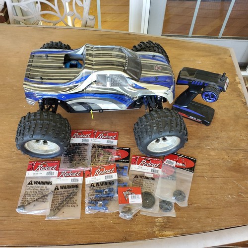 Redcat Avalanche XP RTR NICE Vintage w/new upgrades 1/8 MONSTER TRUCK ...
