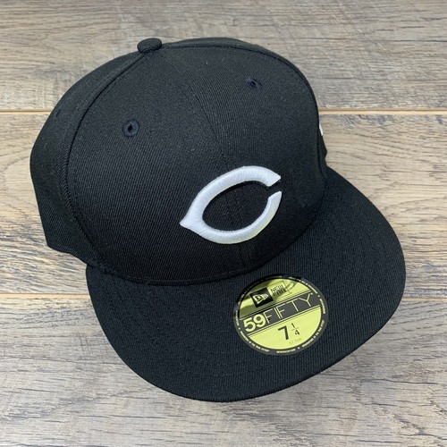 Cincinnati Red MLB x New Era 59FIFY Hat Cap | Black White Cincinnati Red MLB x New Era 59FIFY Hat Cap | Black White