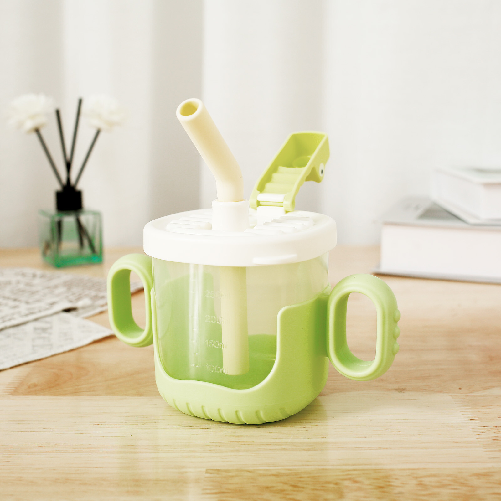 Baby Sippy Cup 300ml Baby Straw Cup with Silicone Straw and Double ...