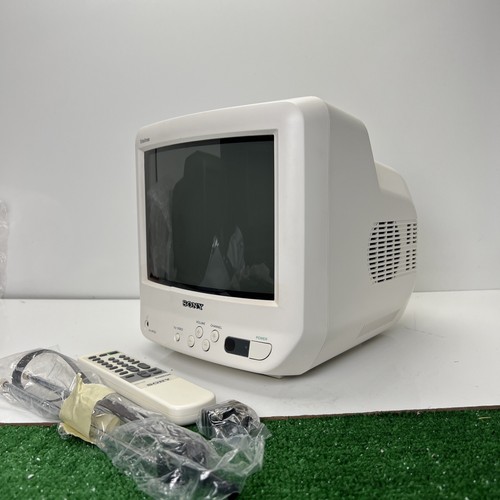 Sony Trinitron WHITE KV-9PT50 9 inch Retro Gaming Sony Trinitron WHITE KV-9PT50 9 inch Retro Gaming