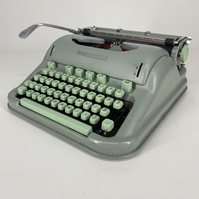1965 Hermes 3000 on the Typewriter Database