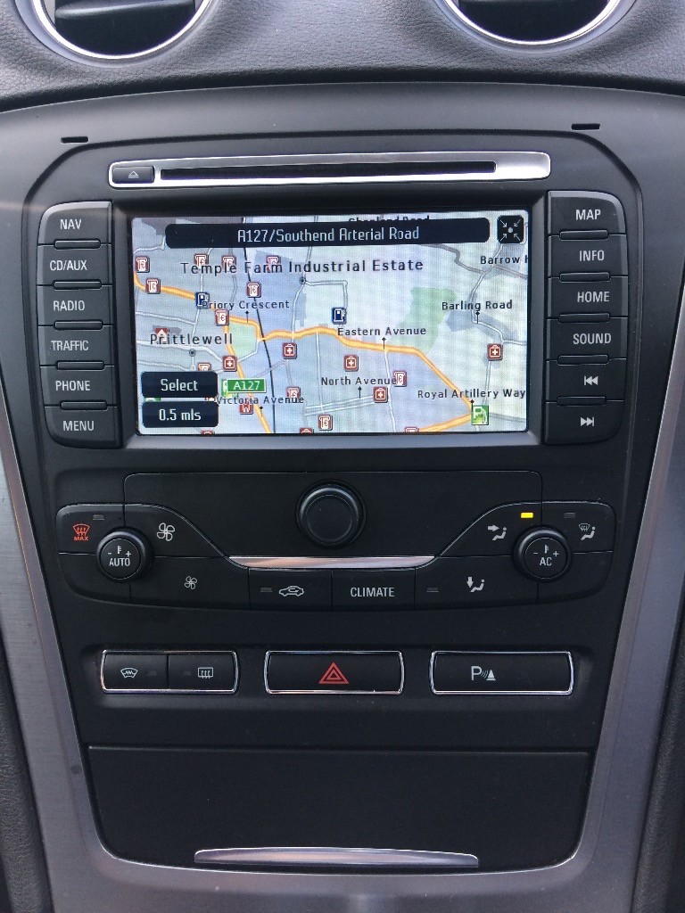 Ford Mondeo MK4 Satelite Navigation / CD / Phone System | in Westcliff ...