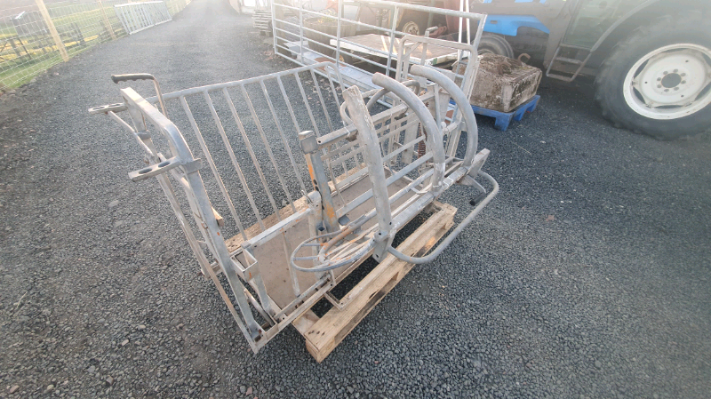 Sheep Crate for sale in UK | 53 second-hand Sheep Crates