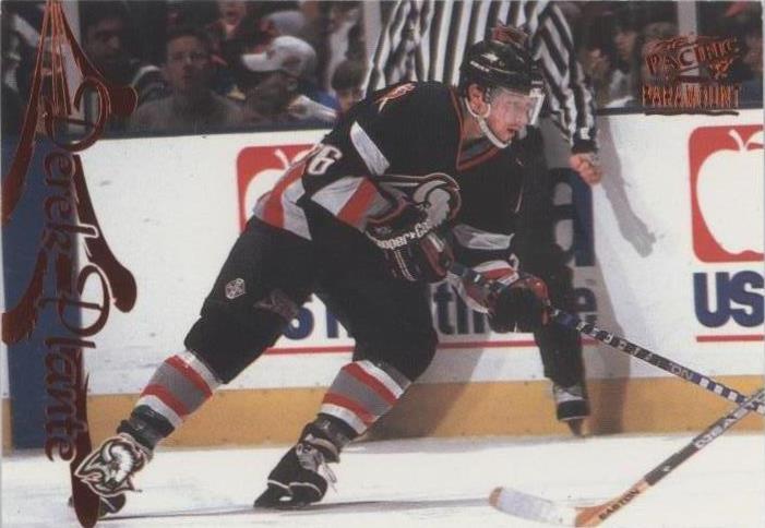 1997-98 Pacific Paramount - Copper #22 Derek Plante for sale online | eBay