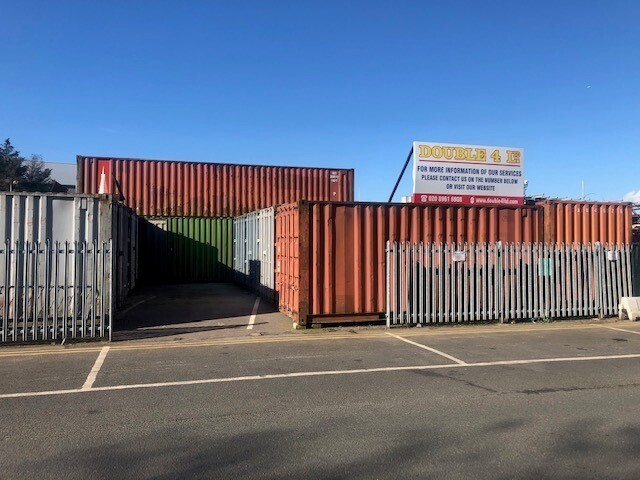 Secure Self Storage/Container Storage with 24 Hours Access in Wembley ...