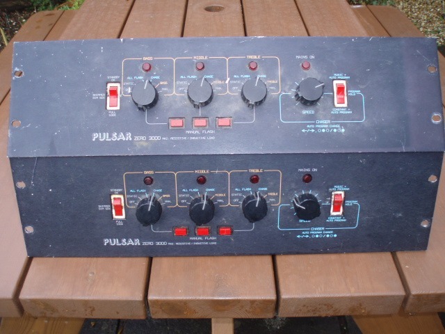 PULSAR ZERO 3000 x 2 DISCO LIGHT CONTROLLERS - SPARES / REPAIR ITEM ...
