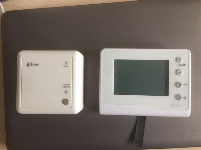 Hive Thermostat (1st Gen) and single channel receiver (Combi boiler ...
