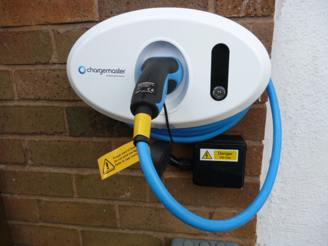 Chargemaster Home EV Electric Car Charger. 7KW Mennekes Type 2 ...