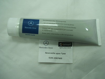 Genuine Mercedes-Benz Wheel Bearing Grease 150G A002989005110 NEW | eBay