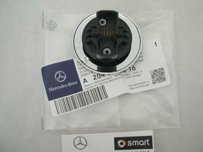 NEW Genuine Mercedes-Benz C-Class Flat Bonnet Badge A2048170616 | eBay