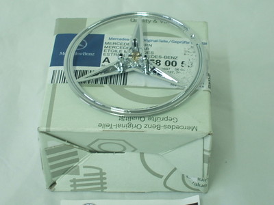 NEW Genuine Mercedes-Benz R230 SL-Class Rear Boot Emblem Star Badge ...