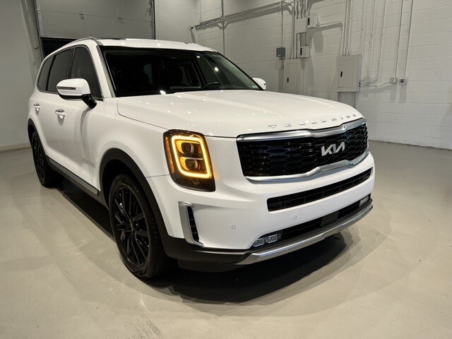 2022 Kia Telluride, Glacial White Pearl With 15,747 Miles Available Now ... 2022 Kia Telluride, Glacial White Pearl With 15,747 Miles Available Now ...
