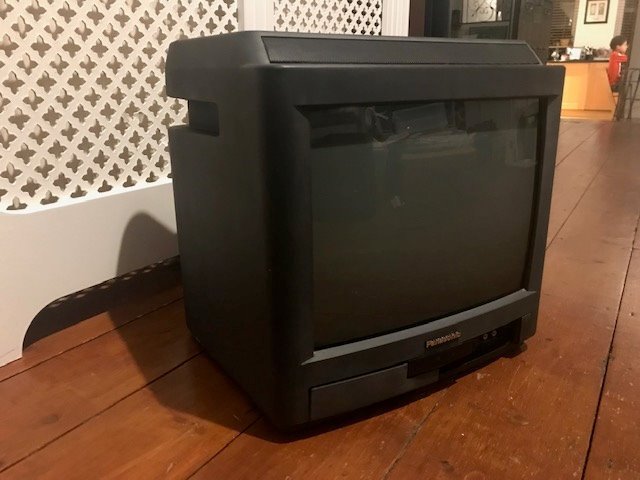 Panasonic classic 15 inch portable TV (also good for classic gaming ...