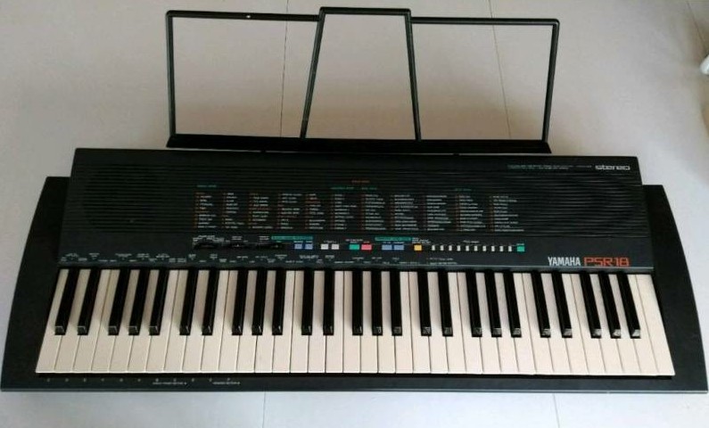 Yamaha PSR-18 keyboard (needs repair) | in Bishopston, Bristol | Gumtree