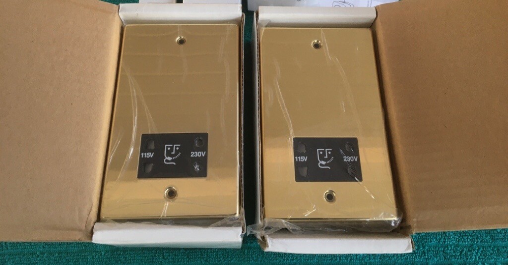 - 3 - Dual Brass/Gold Shaver Point. New | in Kingsknowe, Edinburgh ...