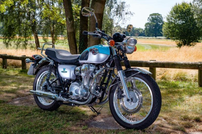 KAWASAKI W800 CUSTOM PAINT | in Digbeth, West Midlands | Gumtree