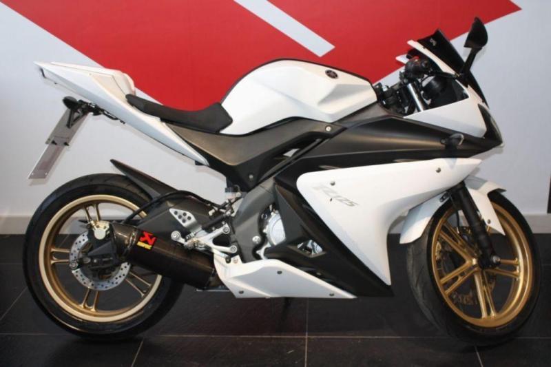Yamaha Yzf R125 White