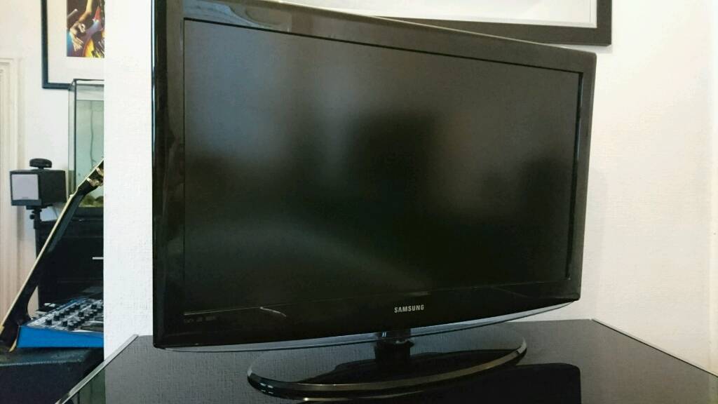 Samsung 37" inch LCD HDMI TV, (temperamental) | in Bedford ...