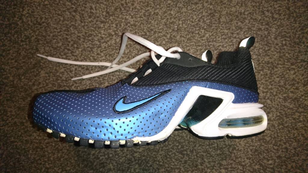 Nike Air Max Bohemian in gc size 4 | in Duddingston, Edinburgh | Gumtree