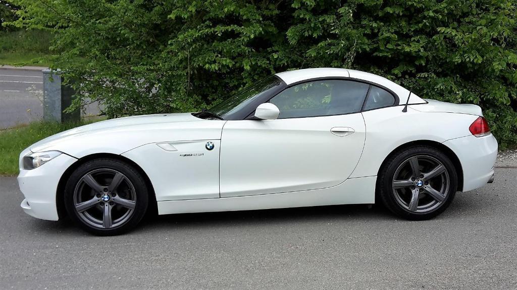 GORGEOUS WHITE 59 REG BMW Z4 SDRIVE 23i ROADSTER / PX | in Mansfield ...