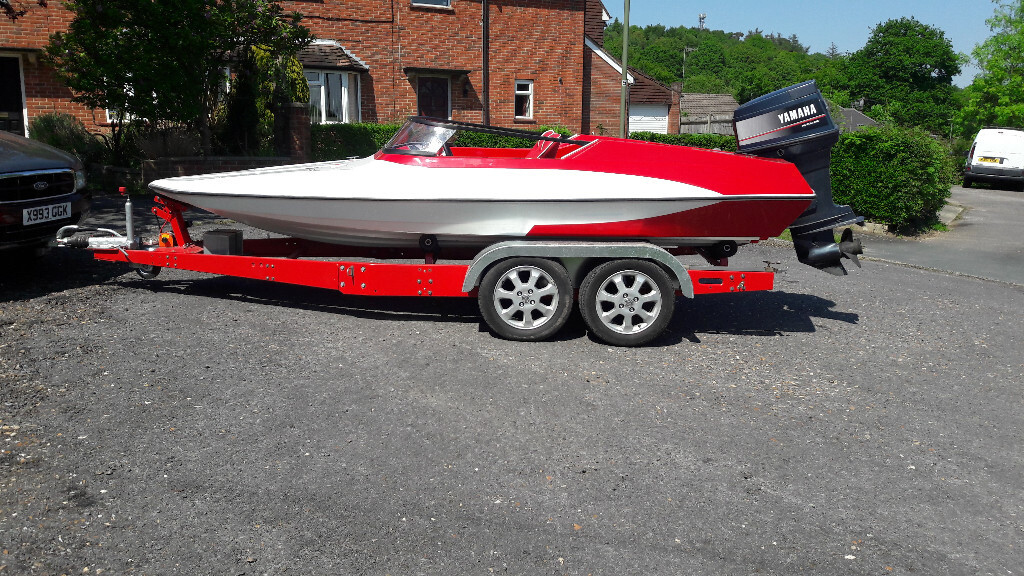1970's Glastron GT150 speedboat as in James Bond live and let die. | in ...
