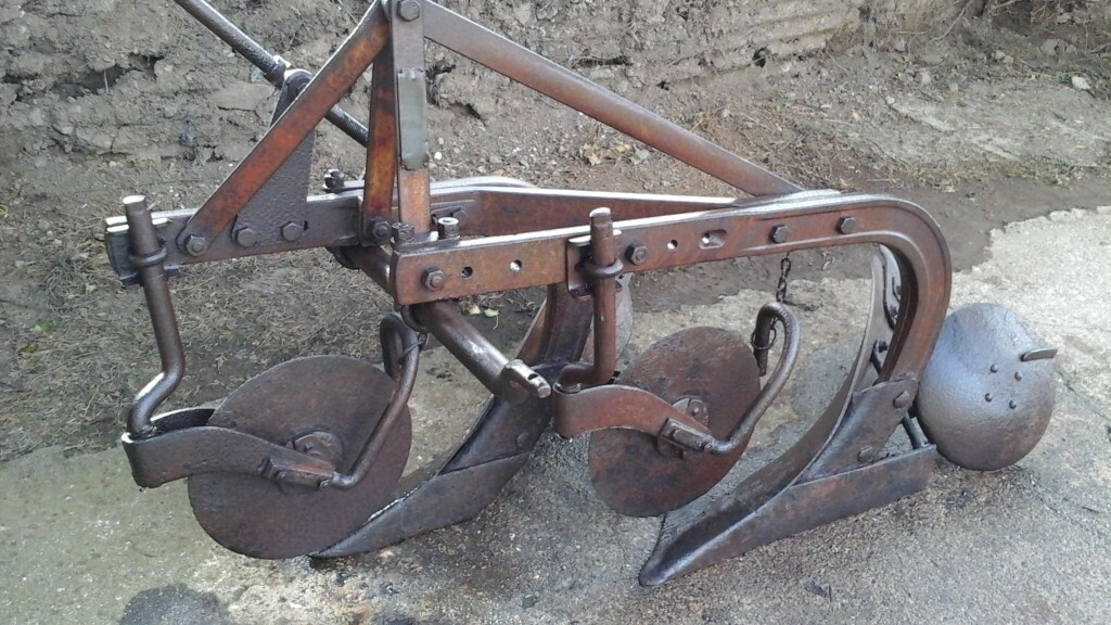 FERGUSON PLOUGH WITH ORIGINAL SERIAL PLATE | in Torrington, Devon | Gumtree