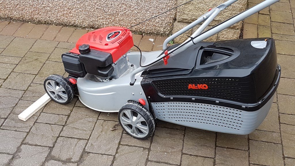 Alko Petrol Lawn Mower 16", AL-KO 42.7 P-A PRO125 | in Buckie, Moray ...