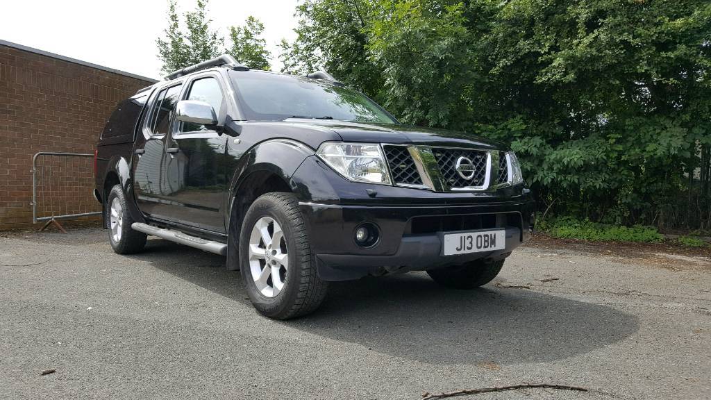 Nissan navara aventura d40 black leather sat nav manual 6 speed vgc NO ...