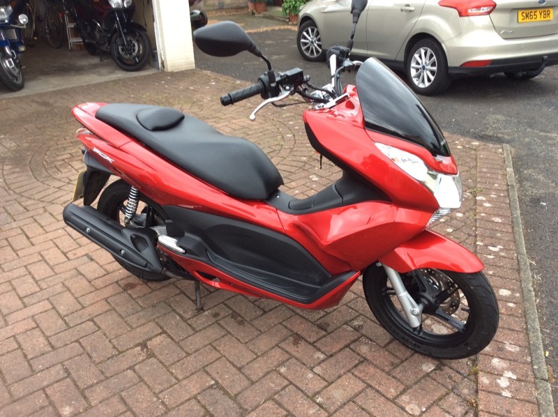 Honda PCX 125 Scooter. Red. Immaculate condition | in Dalgety Bay, Fife ...