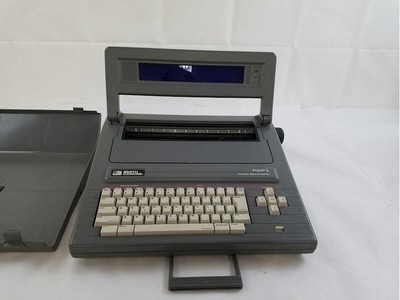 Typewriters & Word Processors - Word Processor Pwp