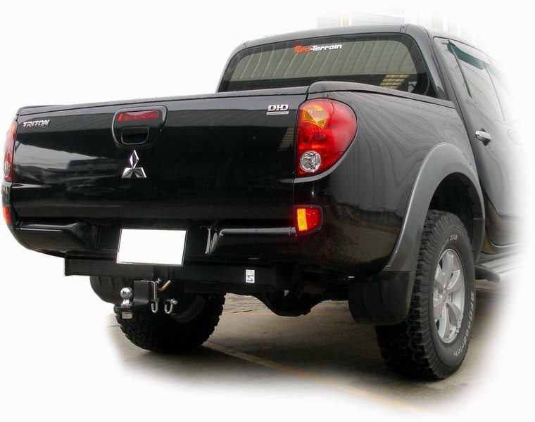 LH LEFT REAR BACK REFLECTOR FOR MITSUBISHI TRITON L200 MN ML 2006 -2013 ...