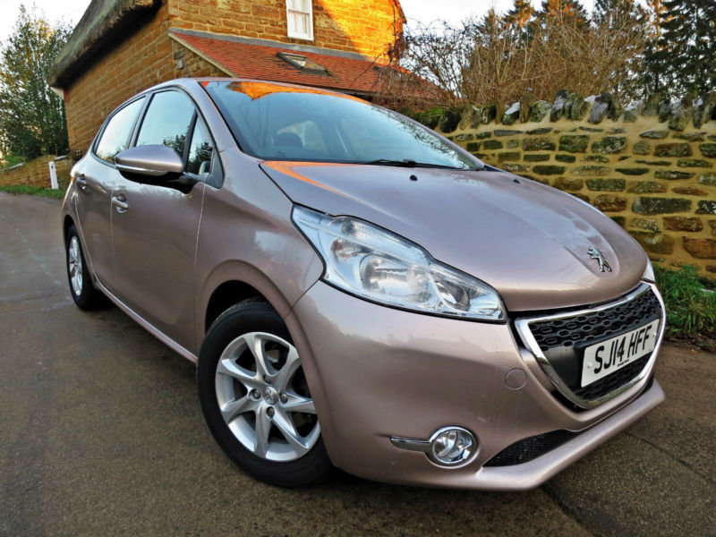 2014 PEUGEOT 208 1.0 VTi ( 68bhp ) ACTIVE. RARE PINK METALLIC !! JUST ...
