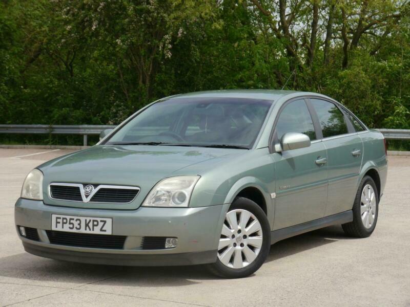 VAUXHALL VECTRA 1.8L Elegance Green Manual Petrol, 2004 | in Halfway ...