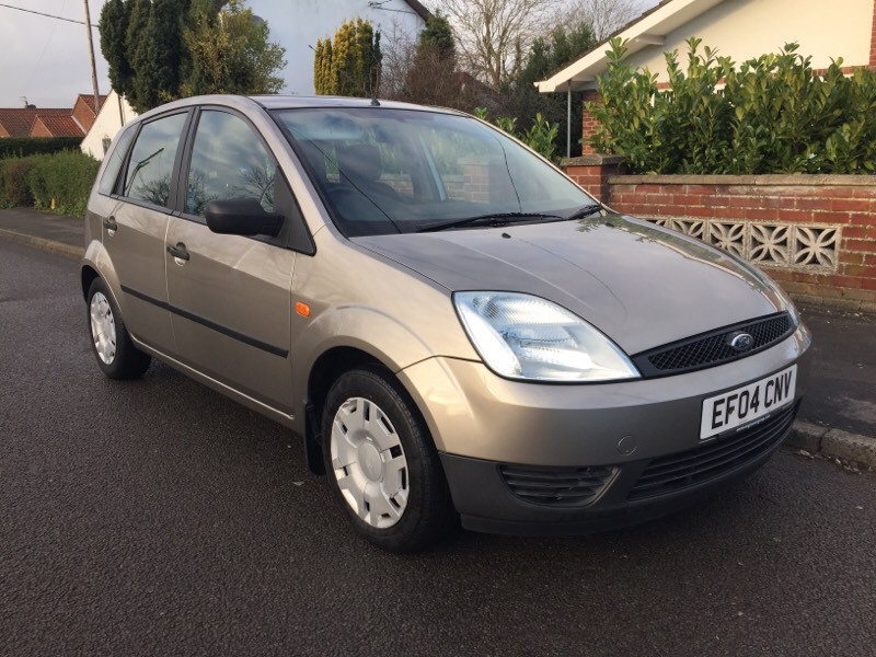 2004(04) Ford Fiesta 1.4 LX - Oyster Silver - FSH - Fantastic Condition ...