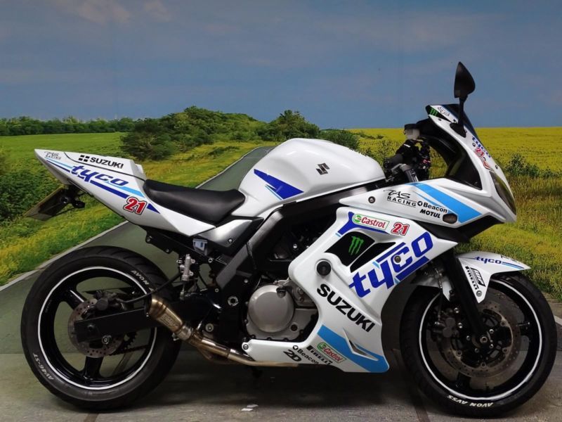 Suzuki SV650 S **Race rep with road legal 'Pro Race' exhaust** | in ...